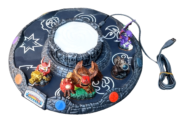 Skylanders Giants BATTLE ARENA PLAY & DISPLAY STAND (w/ Portal ...
