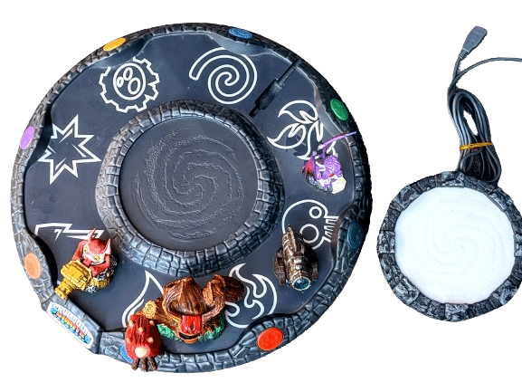 Skylanders Giants BATTLE ARENA PLAY & DISPLAY STAND (w/ Portal ...